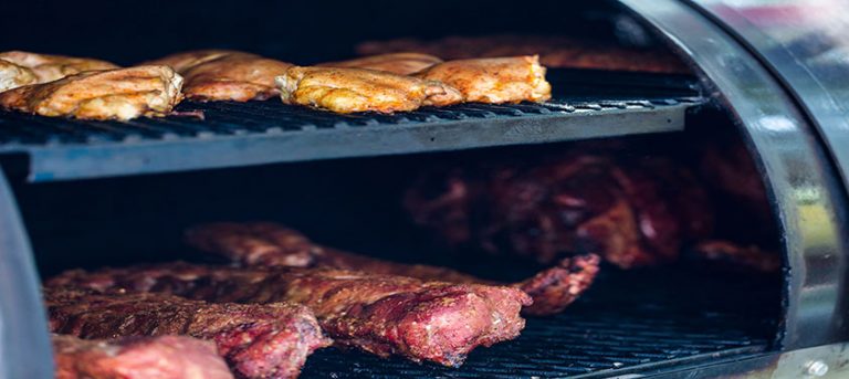 Amazing Smoker BBQs of 2020 - Gardening Guidance